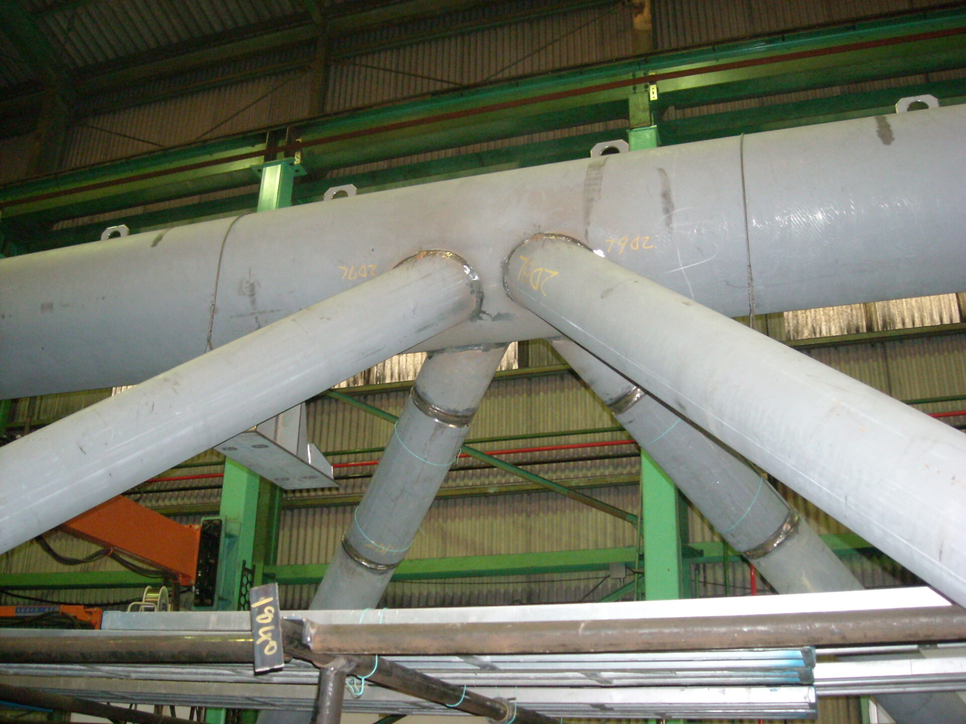 スチール 丸パイプ STK 肉厚2.3mm φ48.6mm 長さ1500mm 輝い